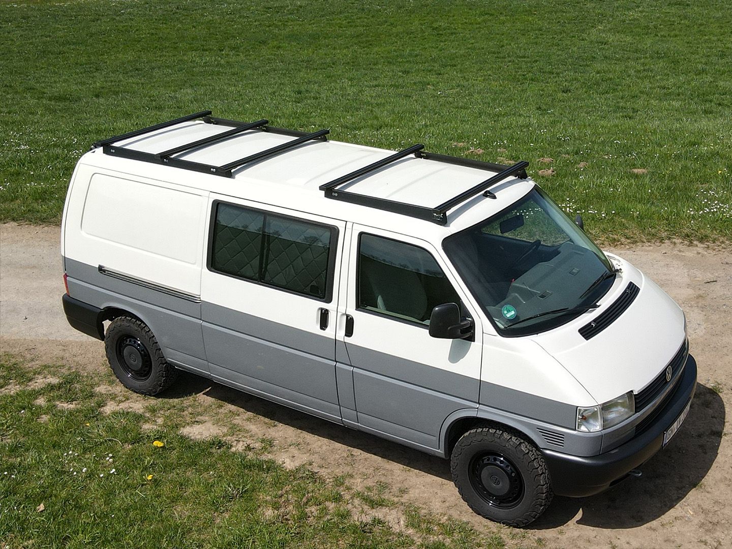 SpaceRack Dachträgersystem für VW T4 – Effizient & Stabil